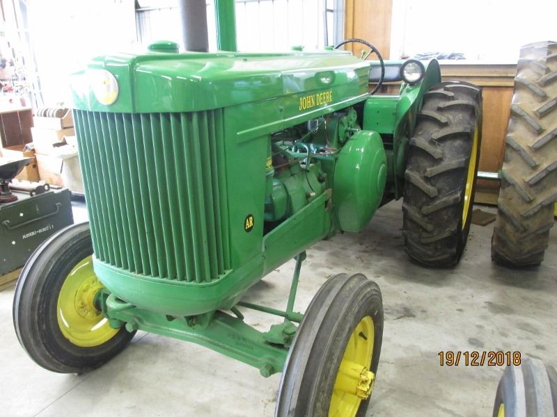 John Deere AR Tractor