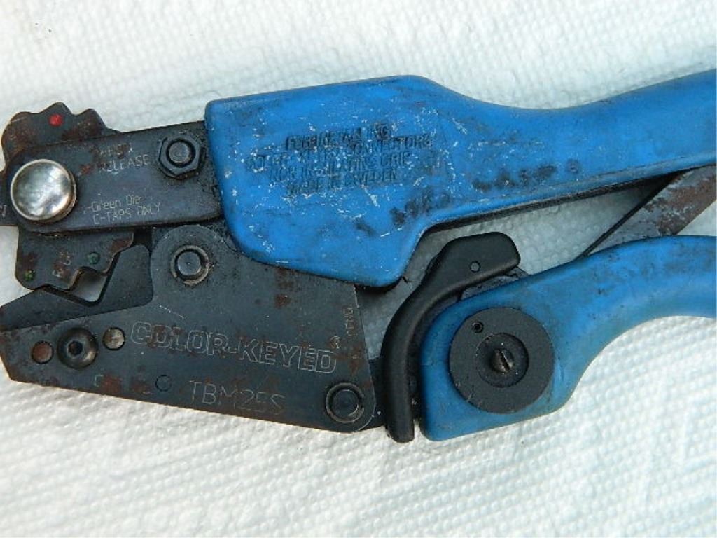 TOOL - CRIMPERS - COLOR-KEYED TBM 25S