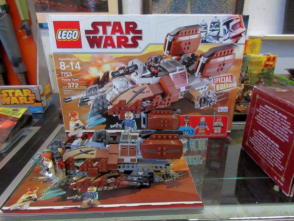 Lego Star Wars #7753 Pirate Tank