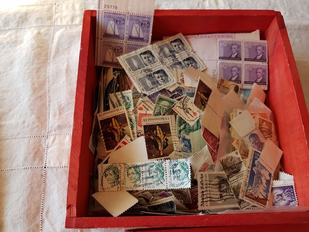 STAMPS & STAMP BOOKS