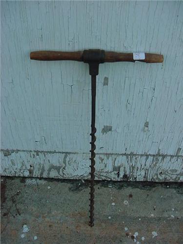Hand Auger - Old Antique - 21" long - late 1800's