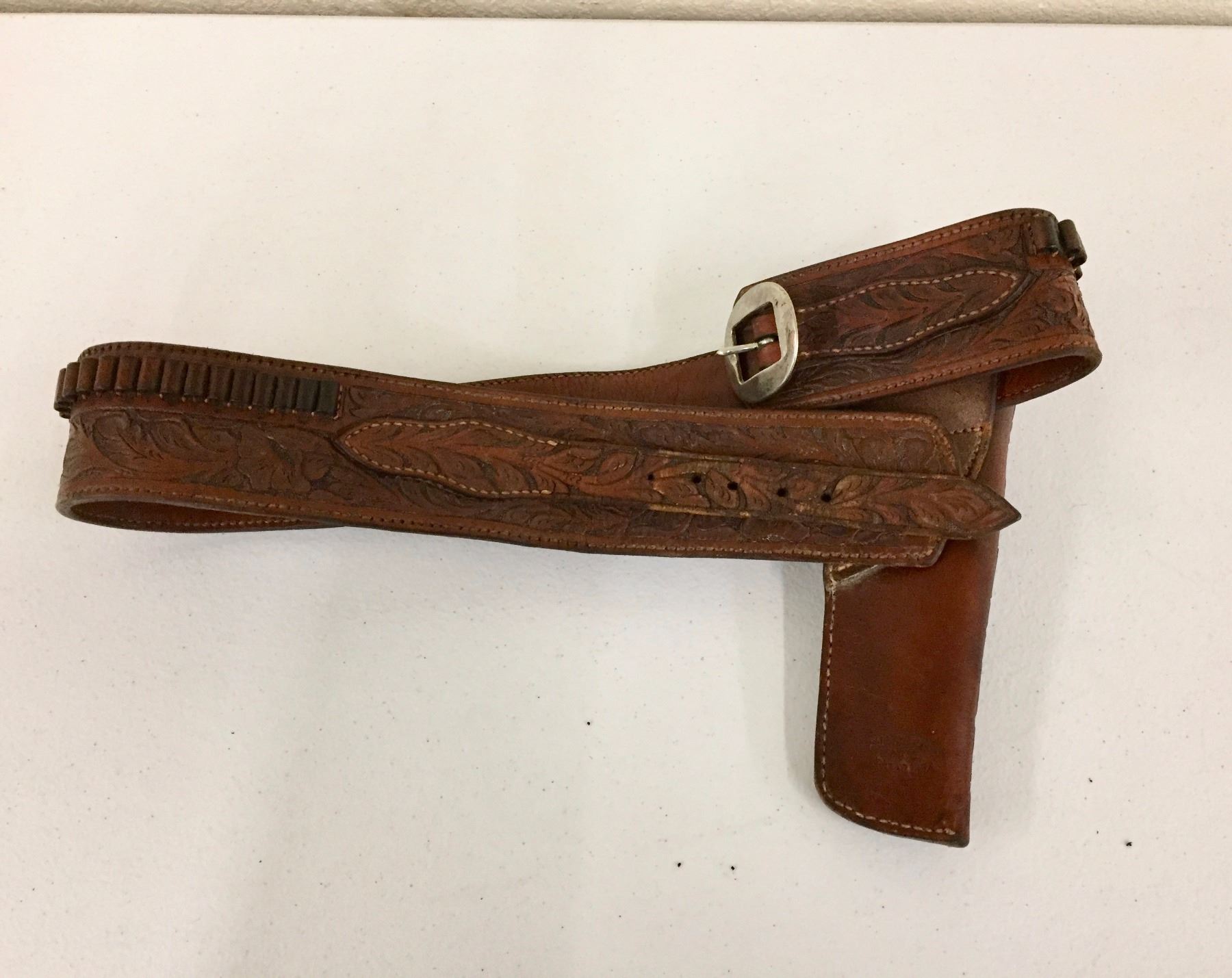 Leather Holster and Gun Belt Rig