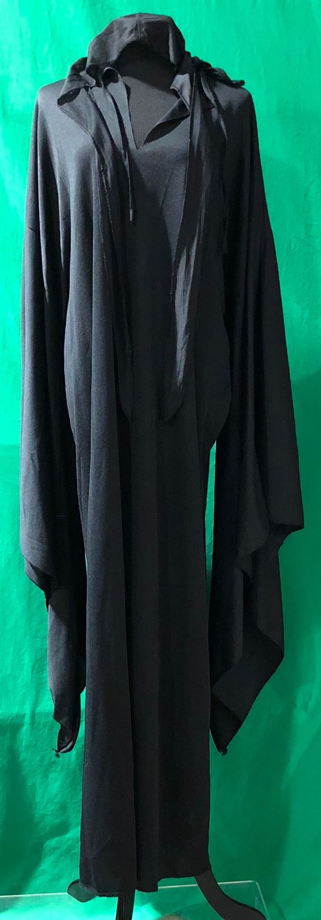 Scream 2 (1997) - Black Killers Robe From Theater Scene