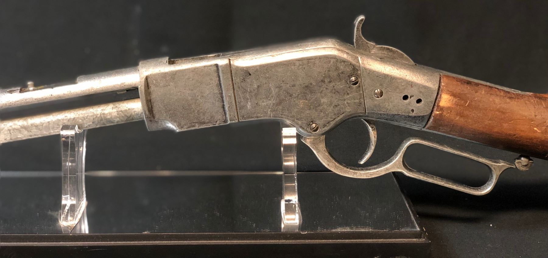 Young Guns II (1990) - Lou Diamond Phillips Winchester Style Rifle