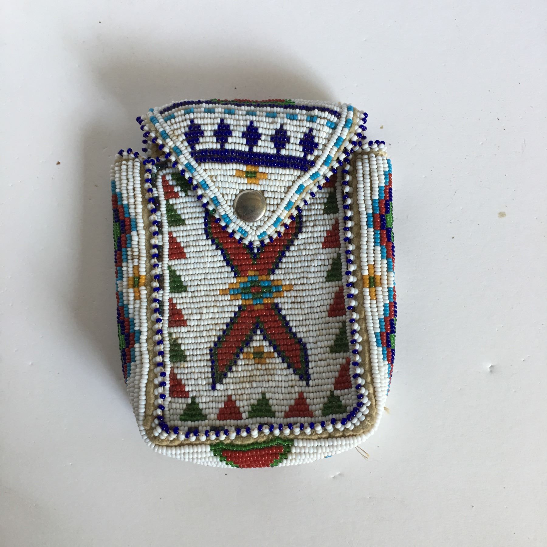 Card or Cigarette Holder Beaded with Snap