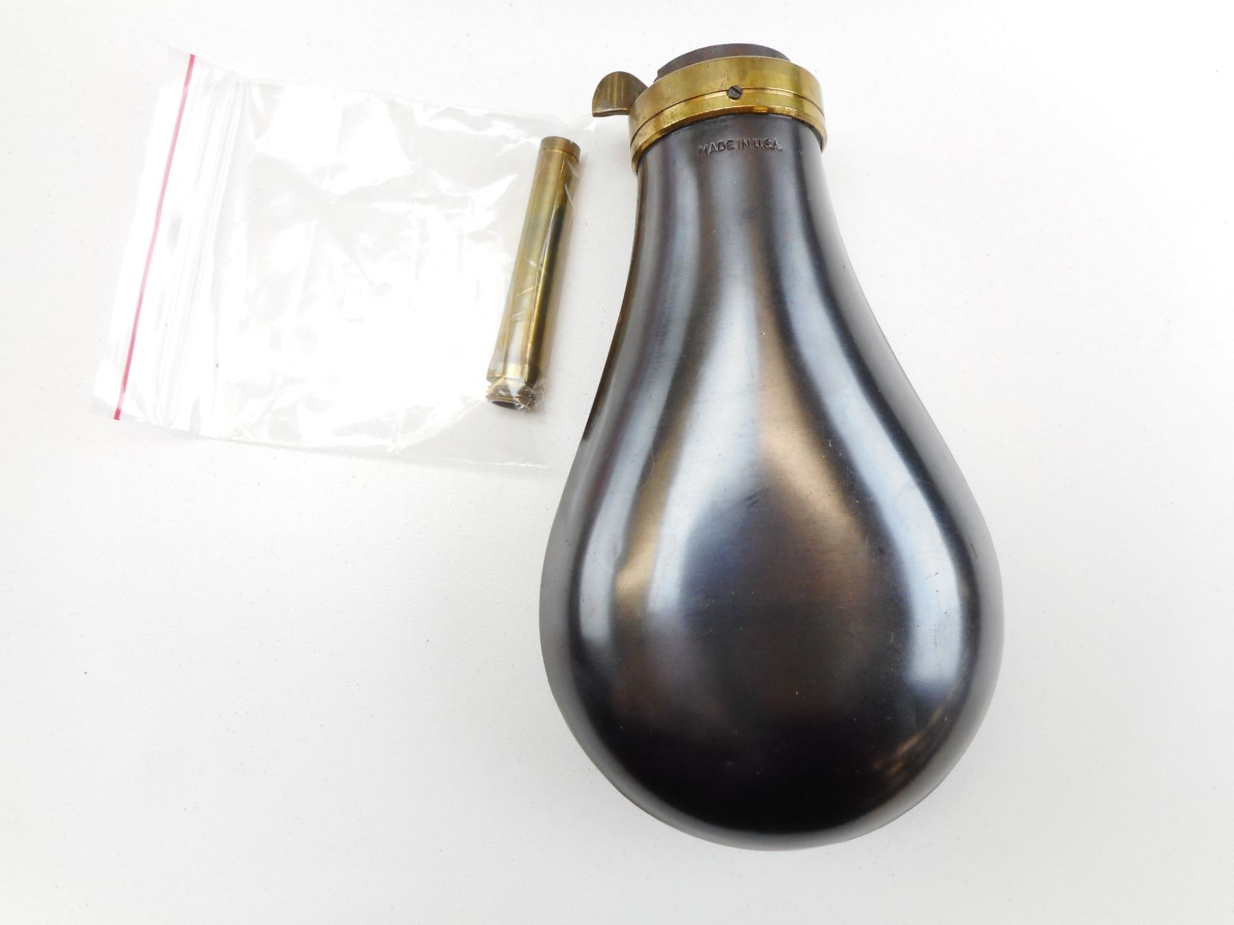 CVA AUTHENTIC CVA POWDER FLASK cva-authentic-cva-powder-flask