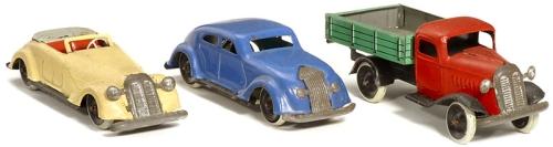 3 Blech-Modellautos "Gnom", 1935
