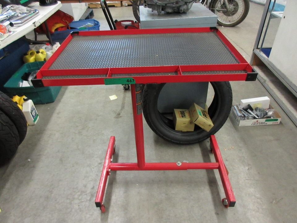 Adjustable Height Rolling Shop Table