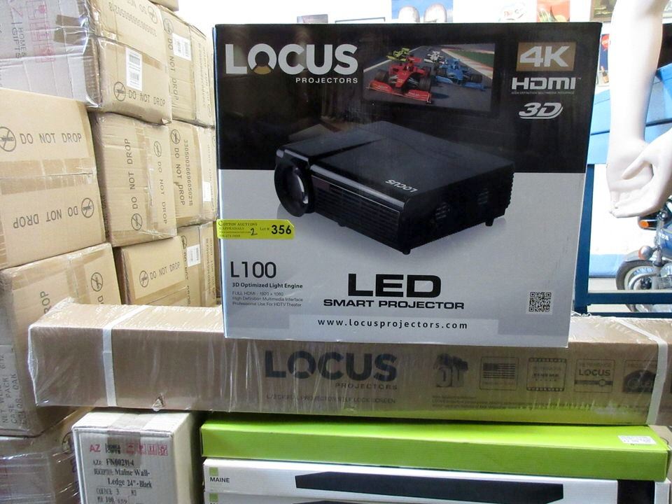 New Locus Projector & Screen