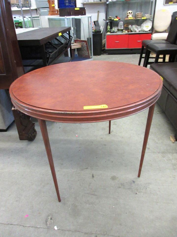 Vintage Folding Round Card Table