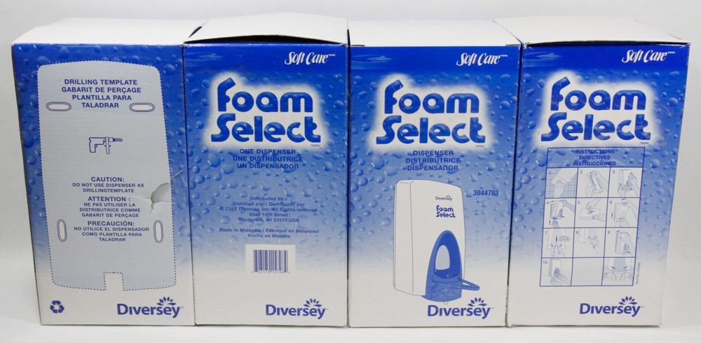 LOT OF 4 FOAM SELECT BY DIVERSEY SOAP DISPENSERS
