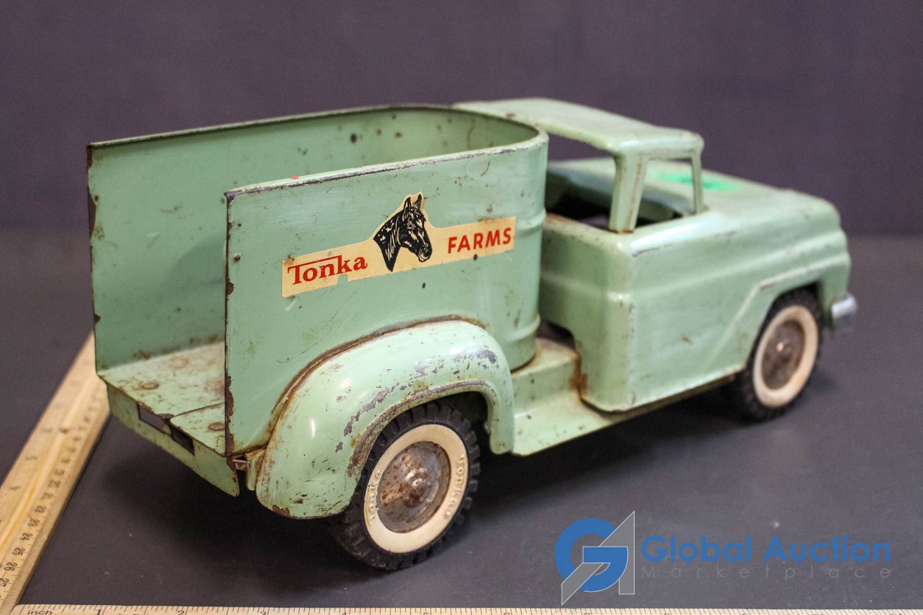 Tonka Farm Truck