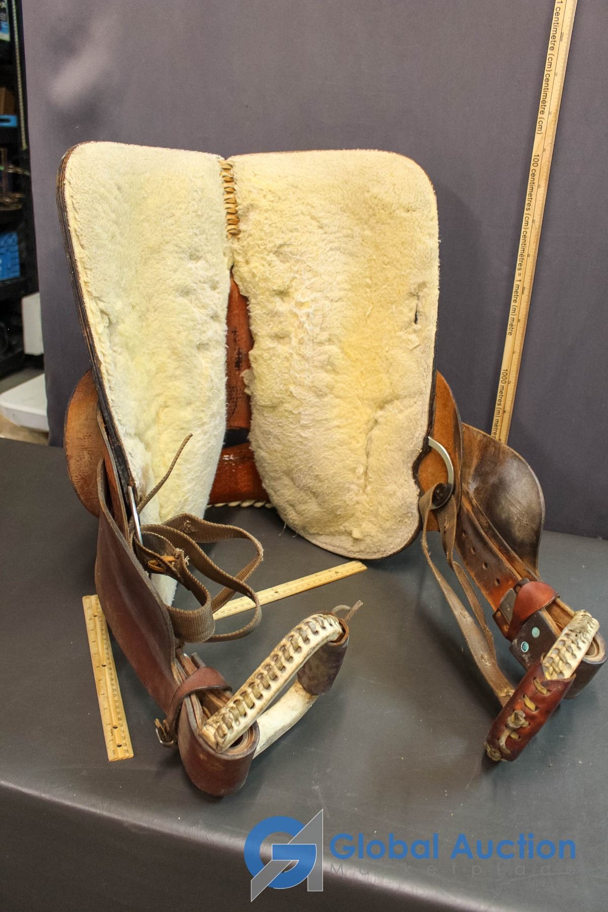 Western Barrel Saddle (Measurements in Pictures)