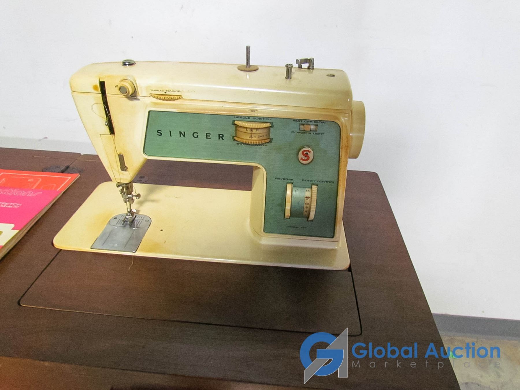 Wooden Sewing Cabinet w/Singer Sewing Machine Model 717