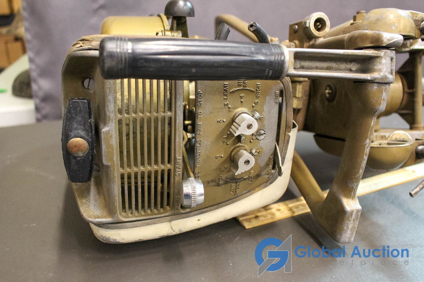 Apache J8 Clinton Boat Motor