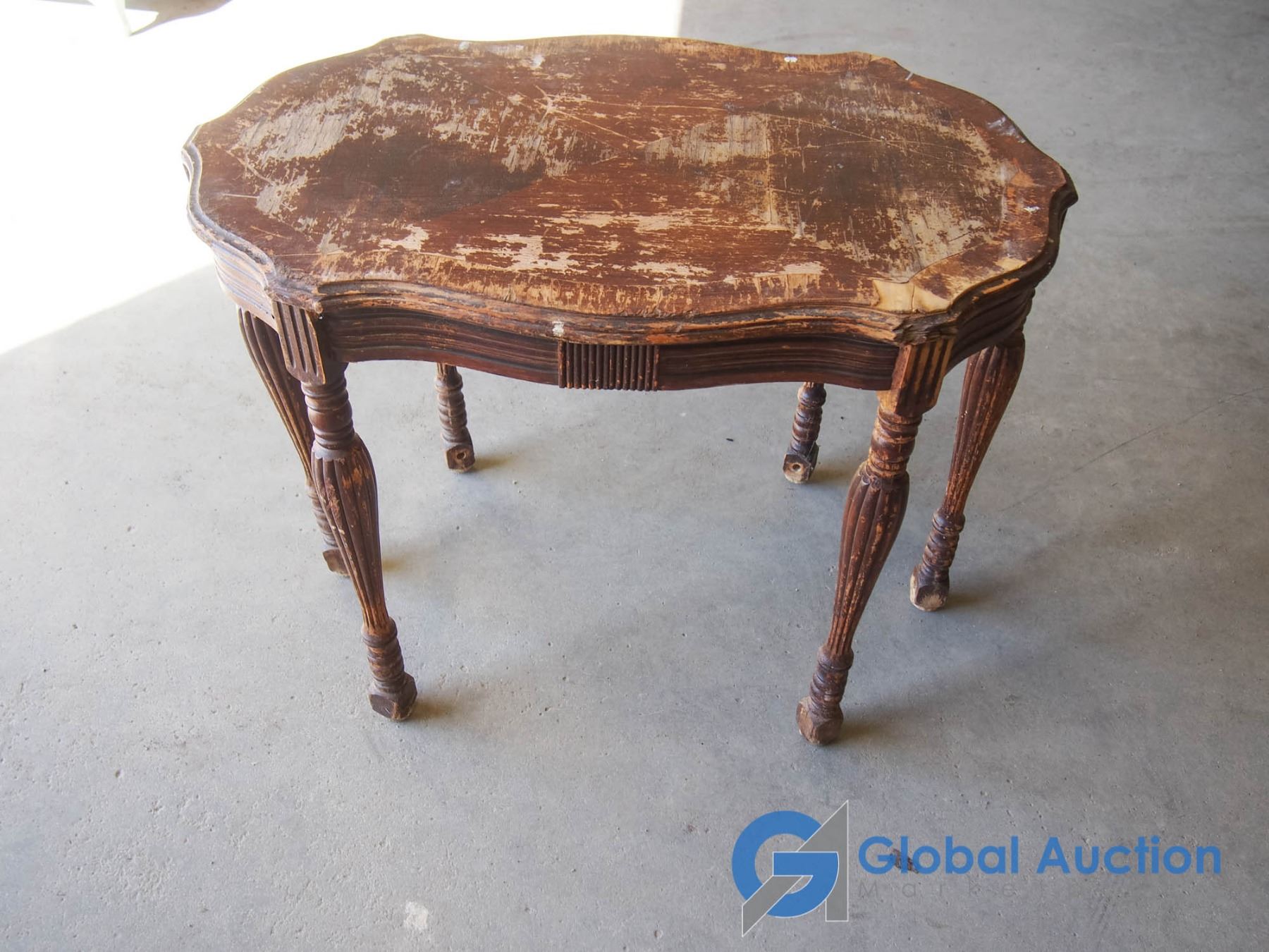 Vintage Oval 6-Leg Parlour Table