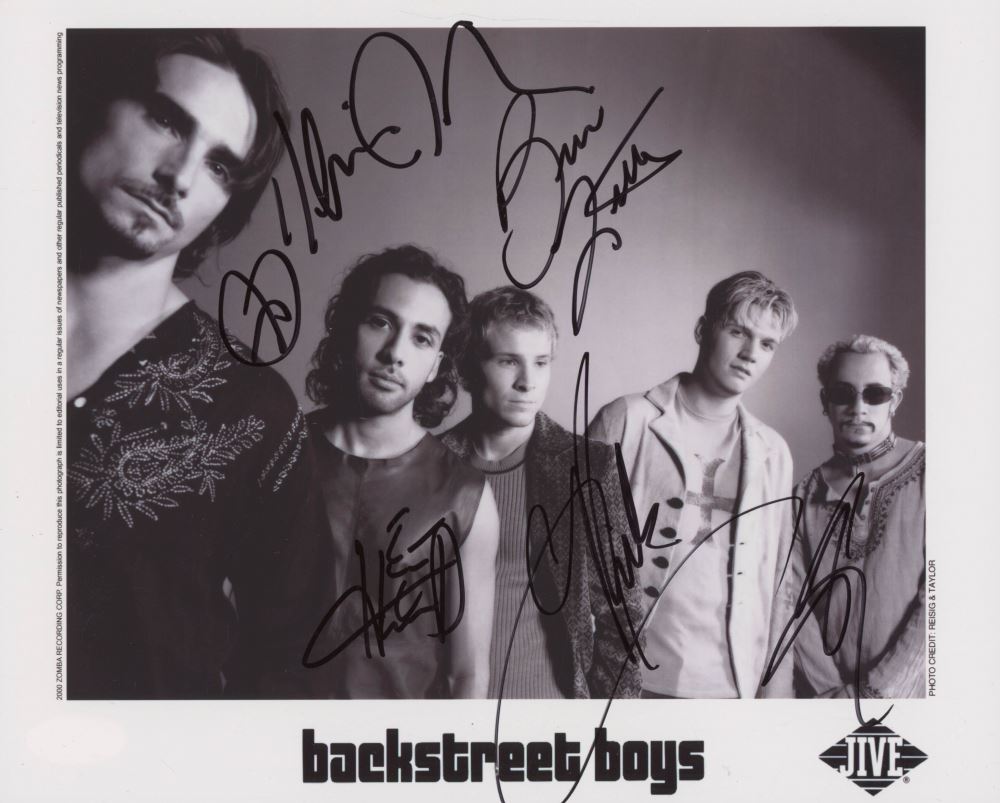 "Backstreet Boys" 8x10 Photo Signed by (5) with AJ McLean, Howie ...