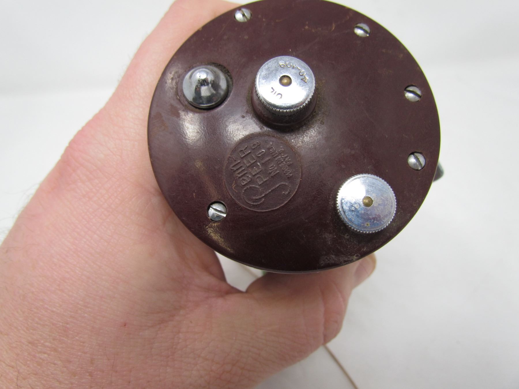 FISHING REEL (PENN PEER) *#109 W/BAKELITE HANDLES* - Schmalz Auctions