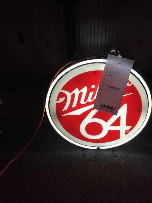 MILLER 64 NEON SIGN/GOOD CONDITION/*SEE PHOTOS*/ APPROX 20" HIGH X 18" WIDE
