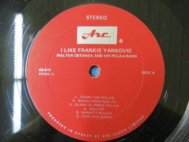 LOT OF 5 LP ALBUMS (LAWRENCE WELK, NED LANDRY, RHYTHM PALS, WALTER ...