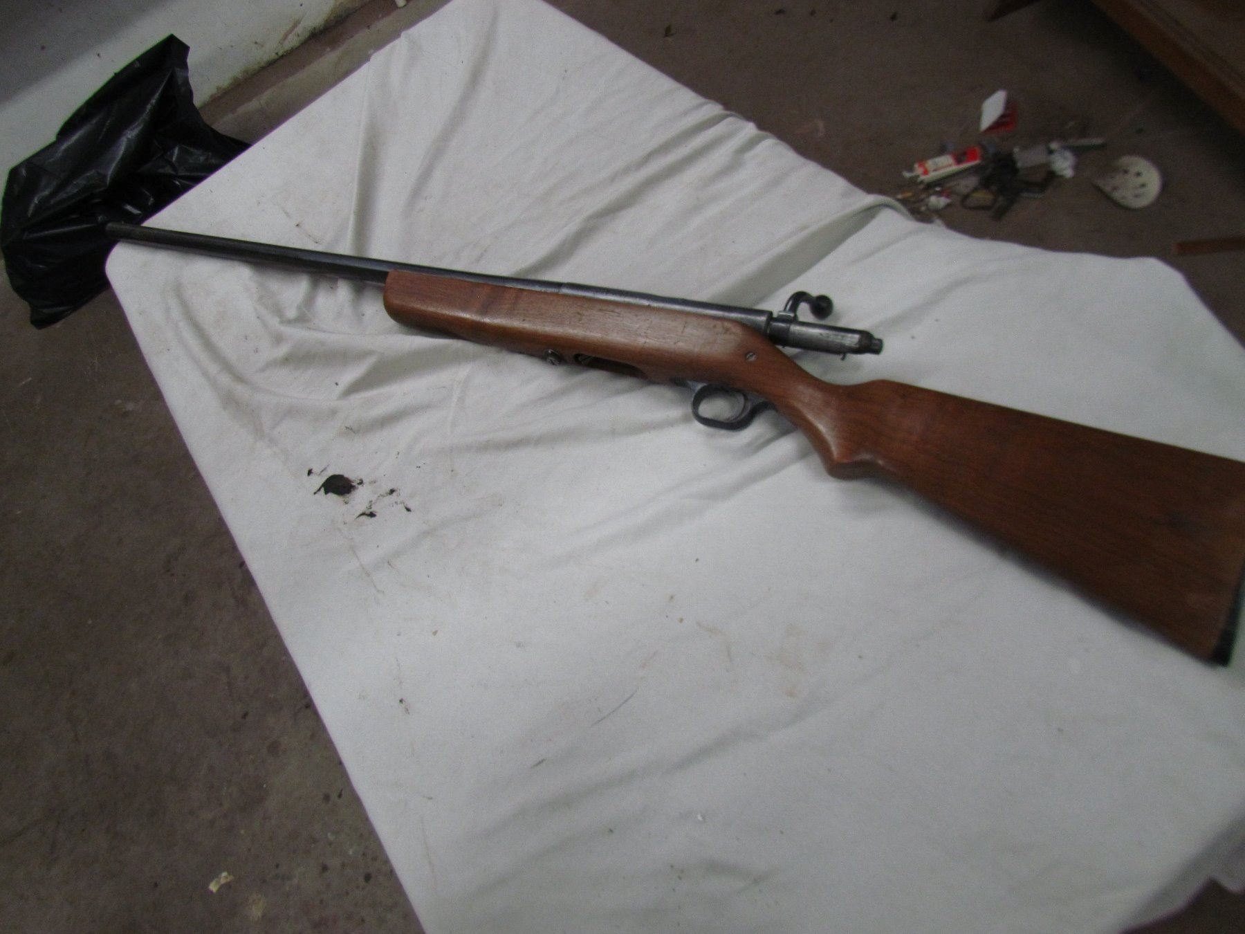 12 GAUGE SHOT GUN (BOLT ACTION) *MODEL 348 (H & R ARMS) *GAMESTER ...