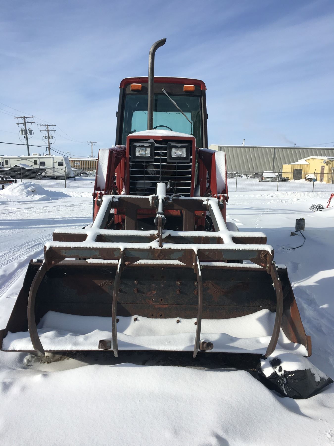 IH Model 3288 Diesel Tractor w/Cab, 18.4 x 38 - 540/1000 Dual P.T.O ...