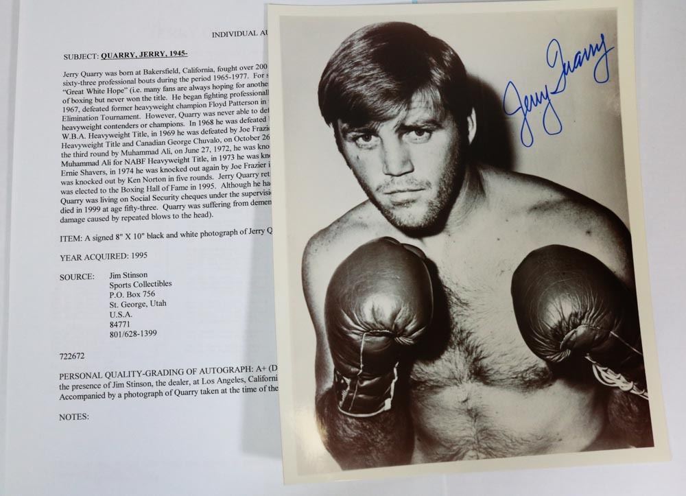JERRY QUARRY BOXER AUTOGRAPH 8X10 PICTURE.