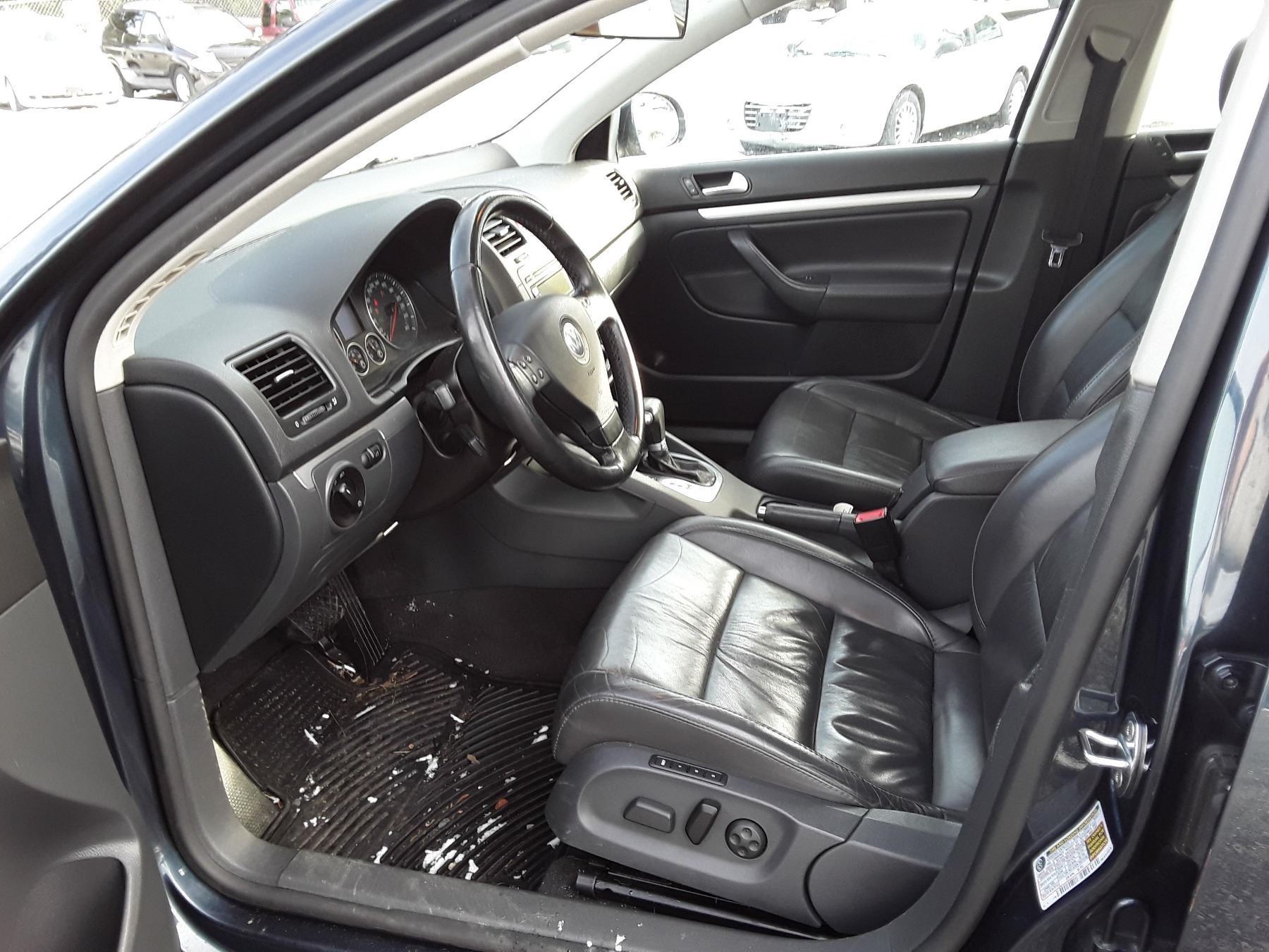B6 -- 2006 VW JETTA TDI , Blue , 158736 KM's