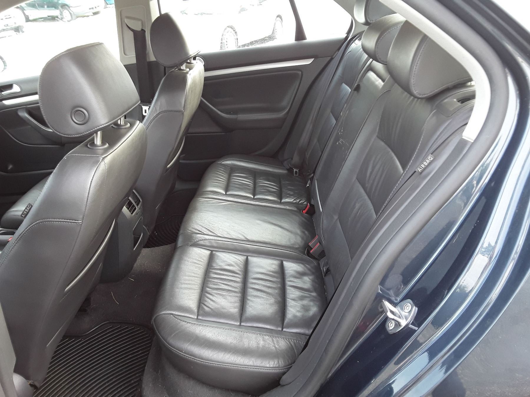 B6 -- 2006 VW JETTA TDI , Blue , 158736 KM's