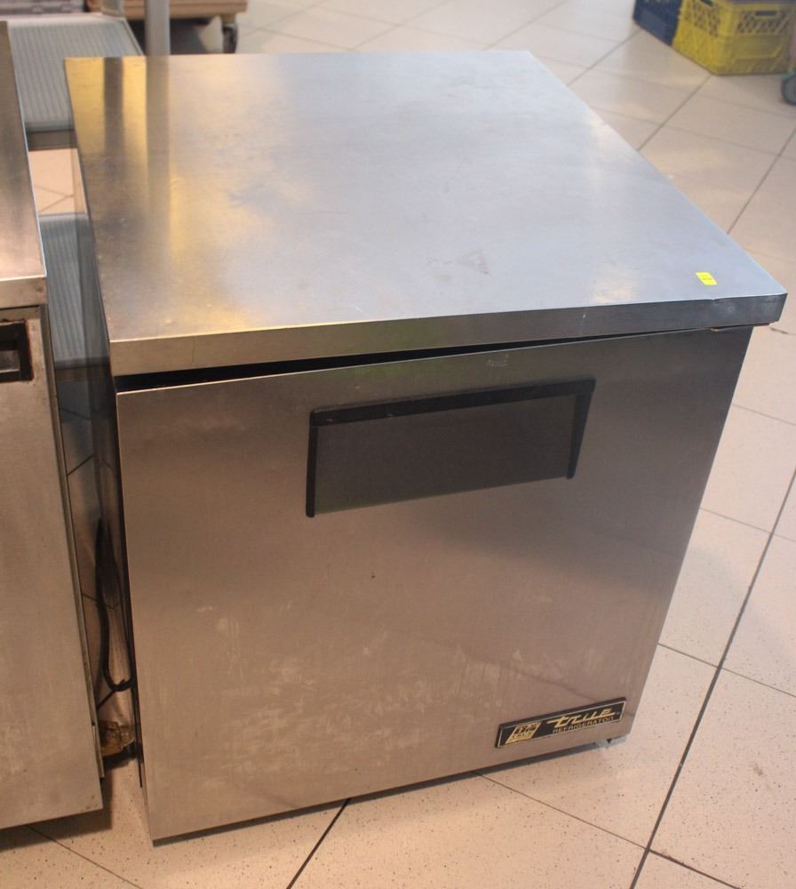 TRUE SINGLE DOOR UNDERCOUNTER REFRIGERATOR