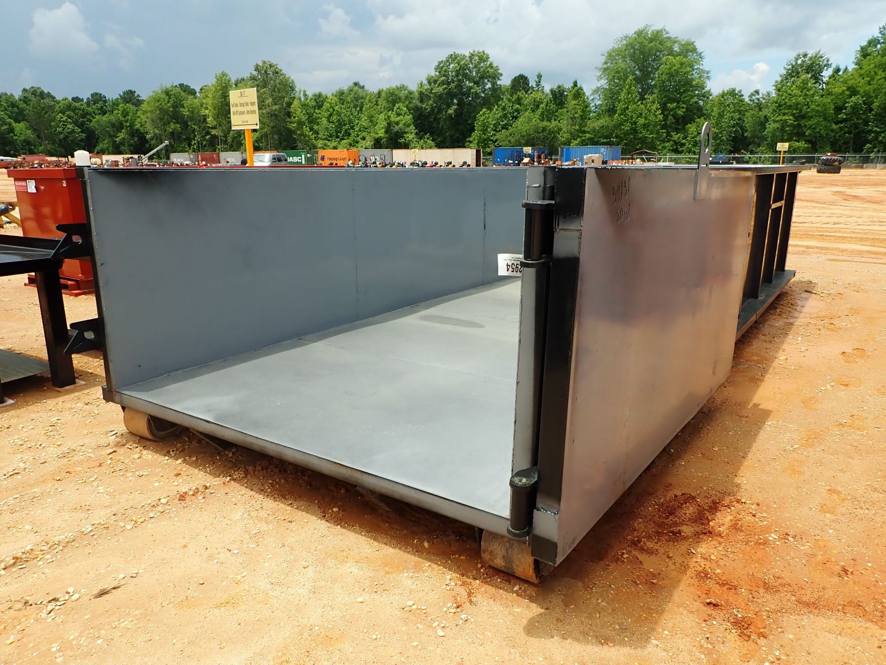 20 YARD ROLL OFF CONTAINER (B-7)