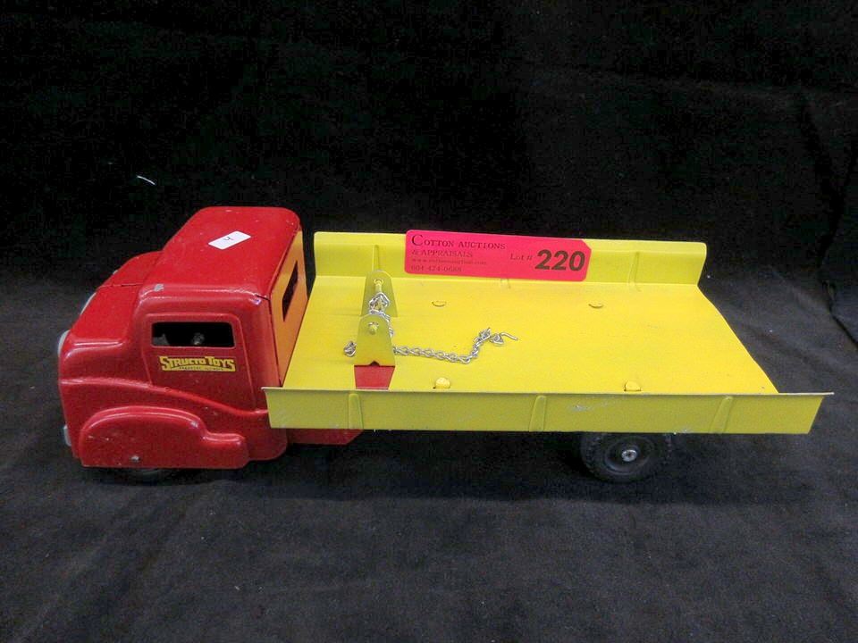 1950s Structo Flat Deck Wrecker with Winch