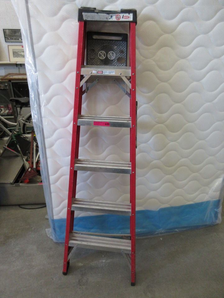 5 Foot Step Ladder