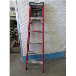5 Foot Step Ladder