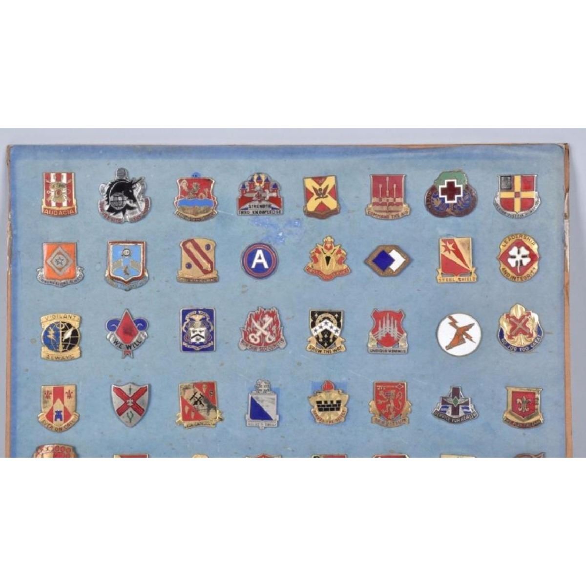 78-u.s. Military Unit Enameled Lapel Pins