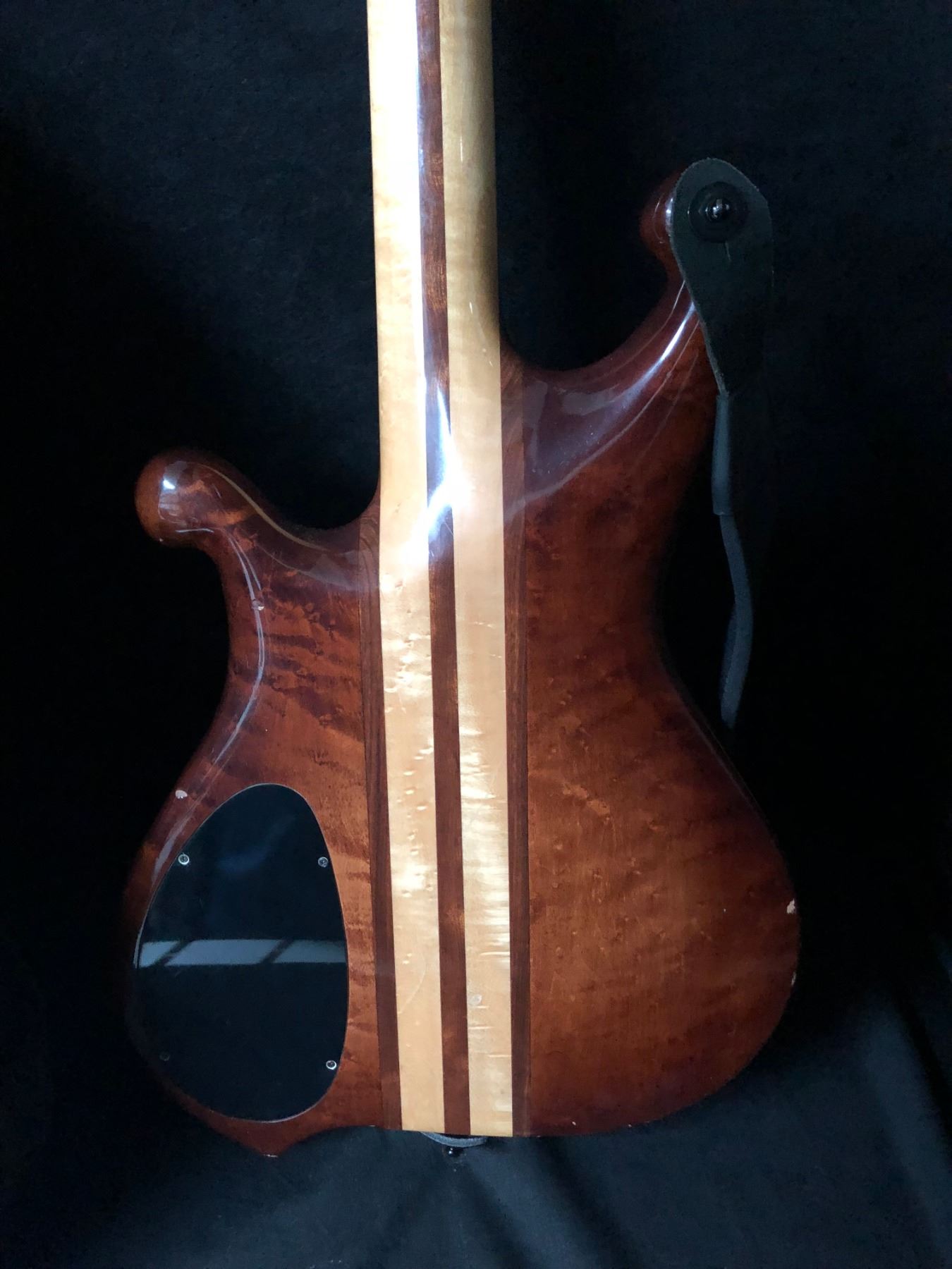 LADO ELECTRIC BASS GUITAR W/ GIG BAG