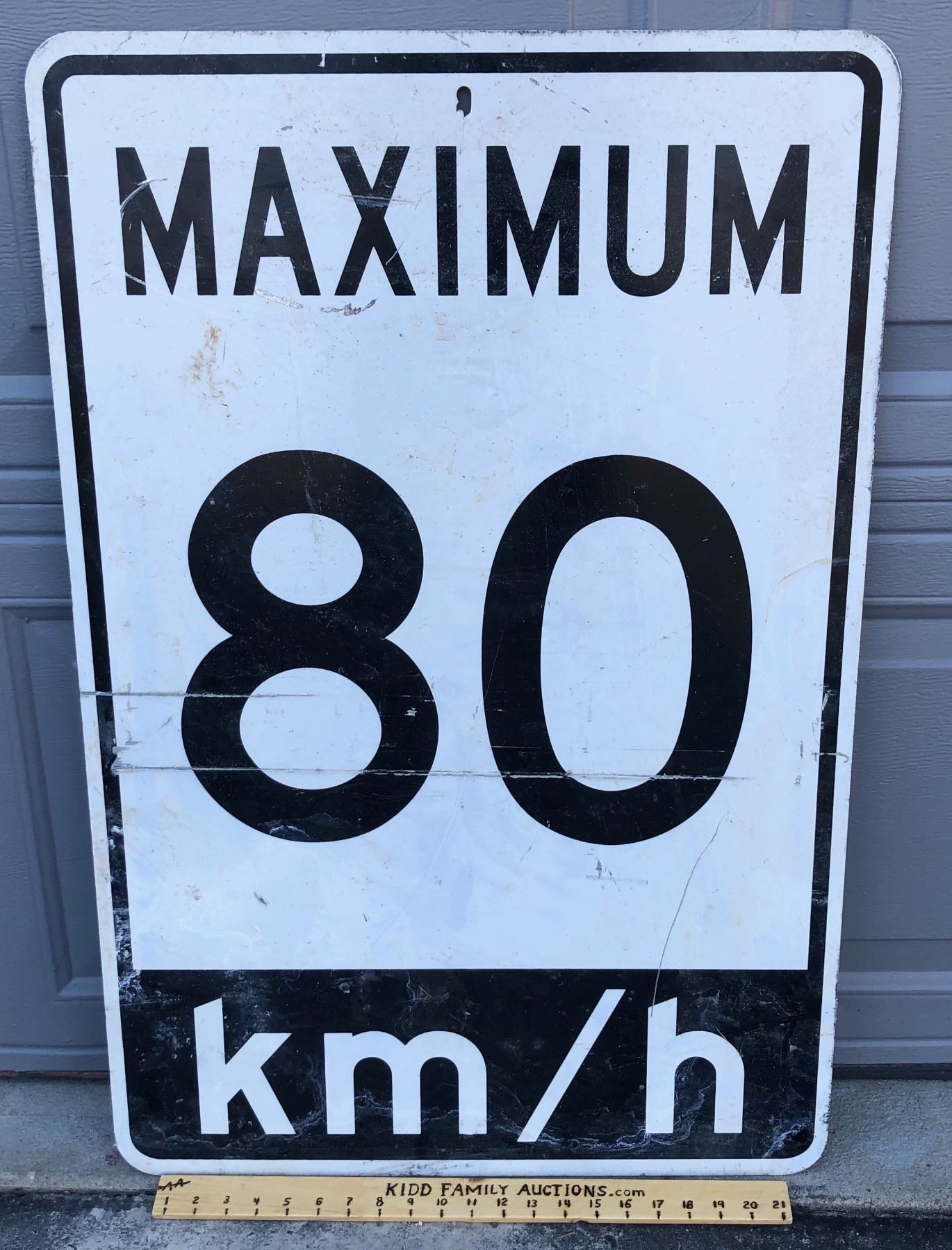 ALUMINUM ROAD SIGN - 80 KM