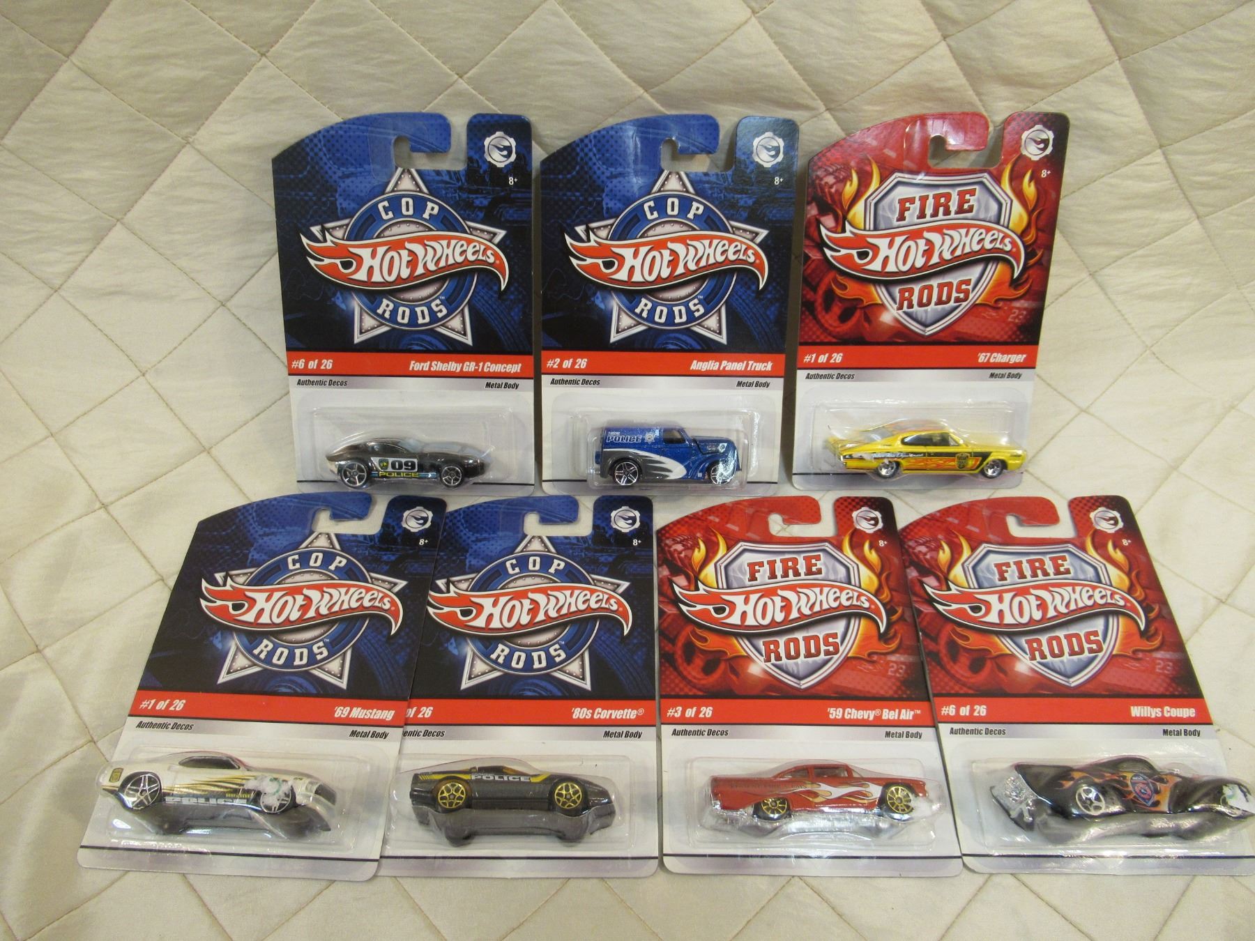 7 Hot Wheels Cars