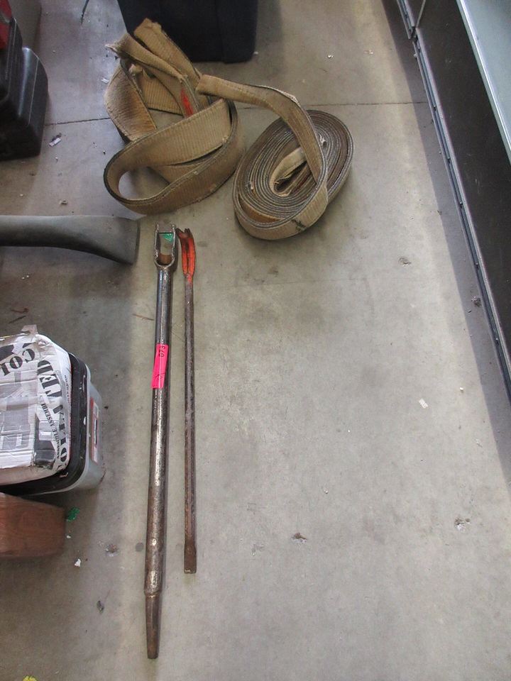 Crowbar, Cinch Bar & 2 Sling Straps