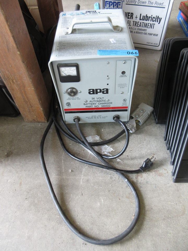 APA 36 Volt Automotive Battery Charger