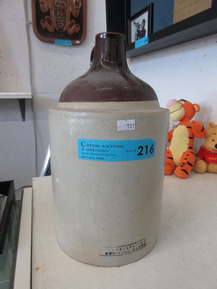 Vintage 2-Tone Medalta Jug