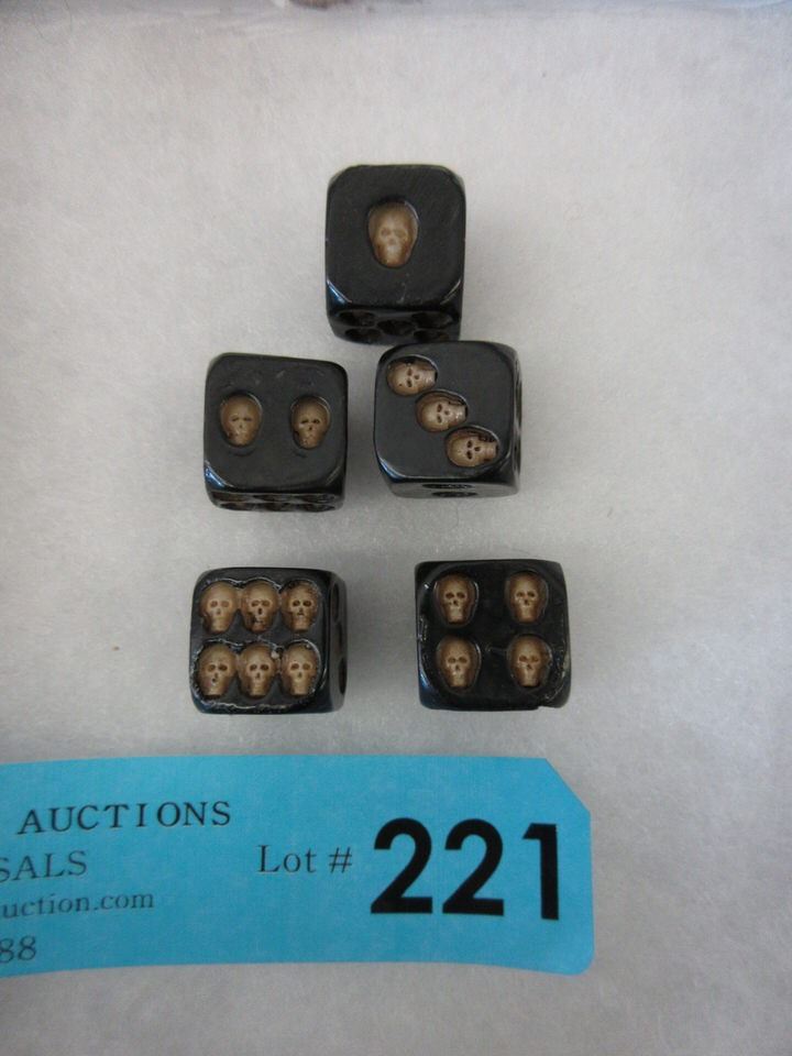 5 Dice with Skull Pips