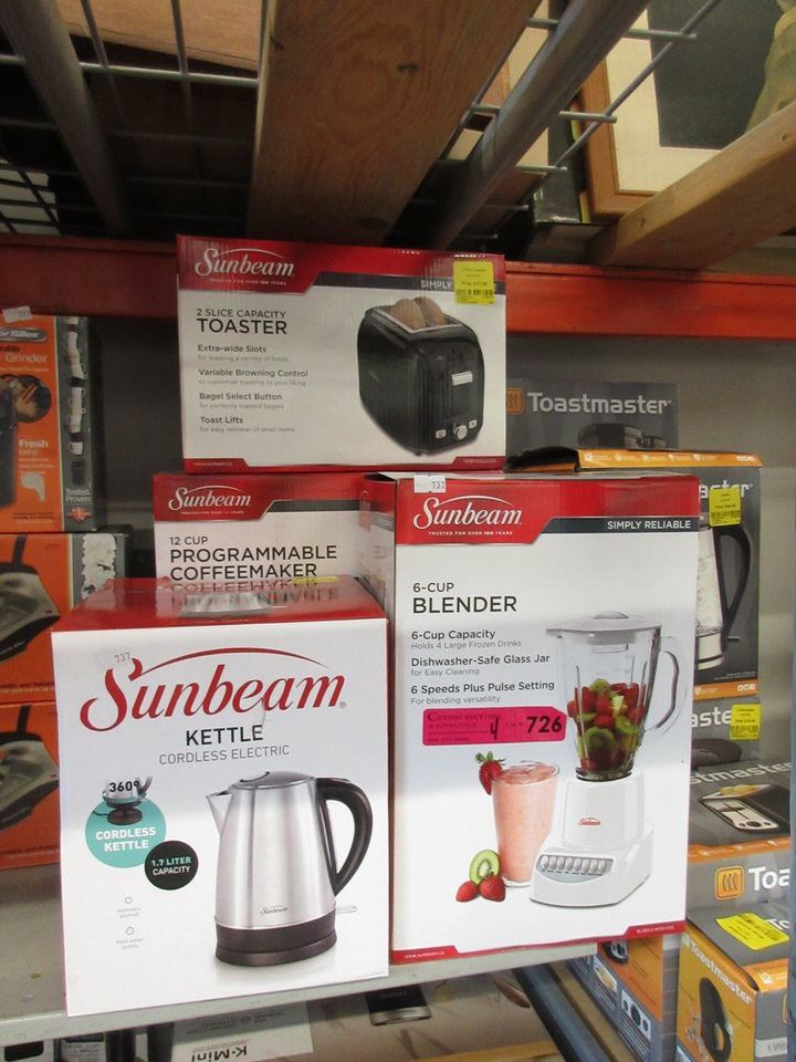 4 Sunbeam Small Kitchen Appliances