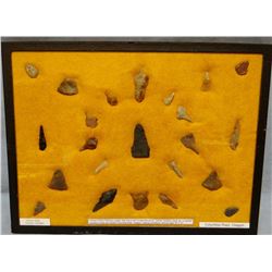 Tray of 23 Indian artifact points, scrapers, points, tools. Columbia ...