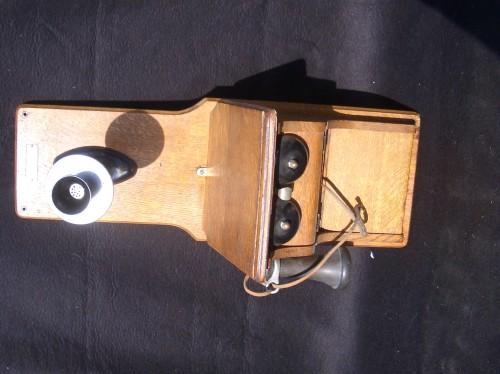 The Dean Electric Co. Telephone Apparat