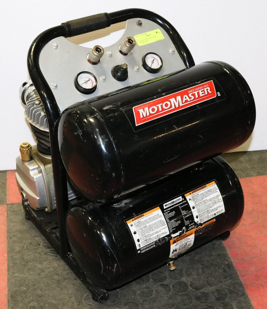 MOTOMASTER TWIN TANK COMPRESSOR