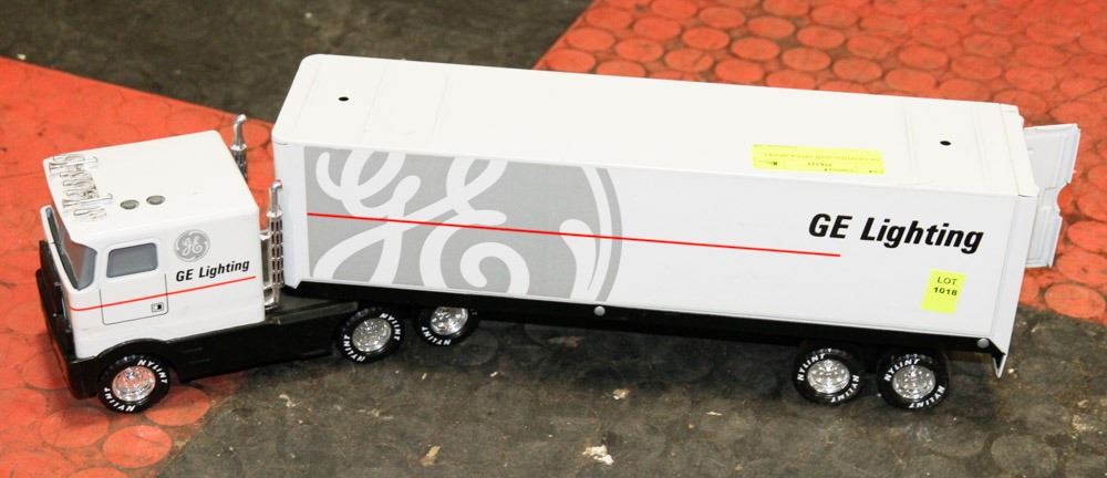 GE LIGHTING SEMI TRUCK MODEL.