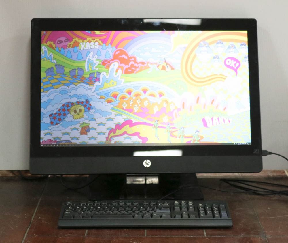 POWERFUL 27" HP Z1 ALL IN ONE WORKSTATION PC/8 GB