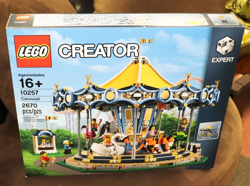 LEGO CAROUSEL WITH ORIGINAL BOX AND INSTRUCTIONS