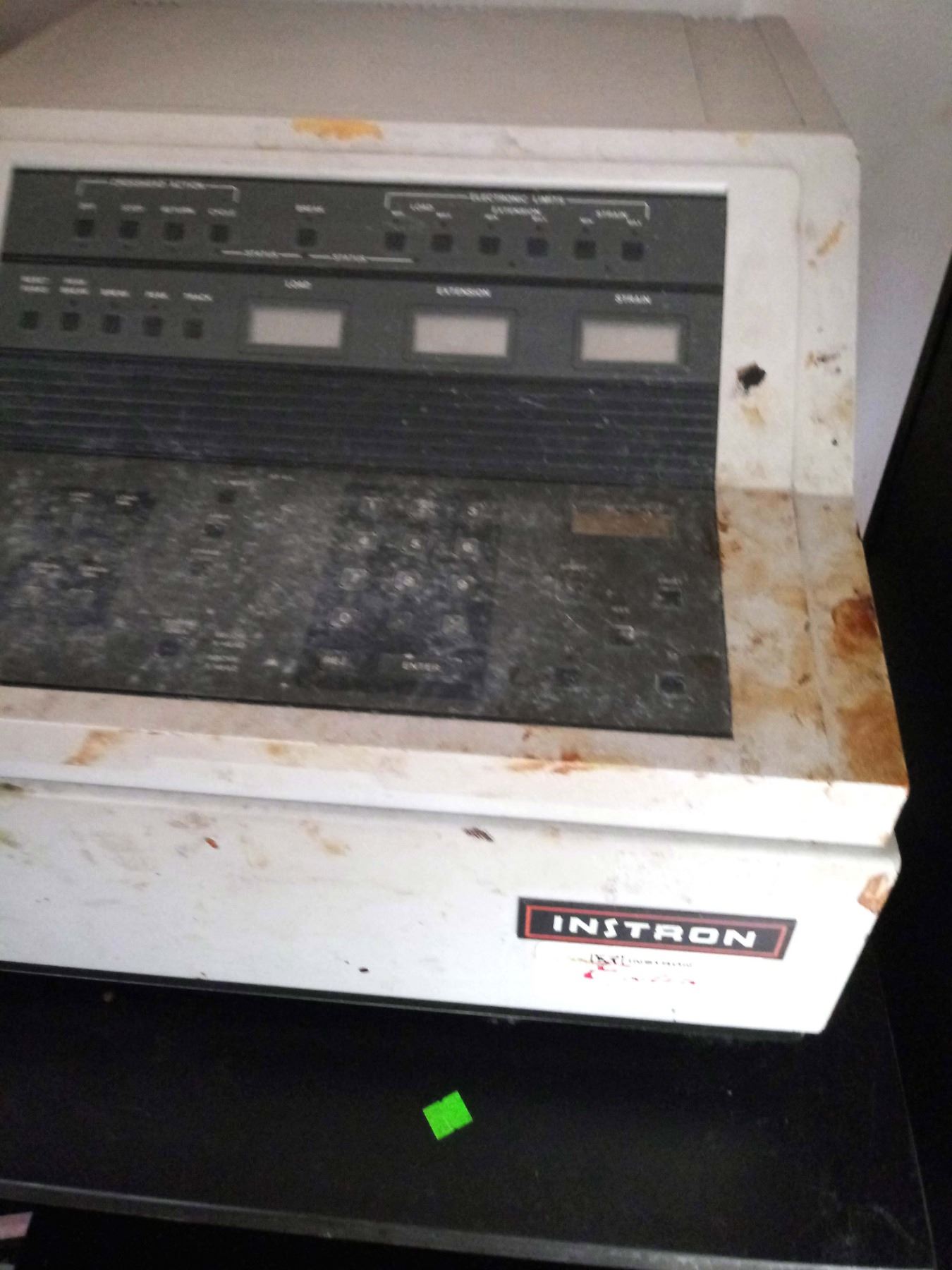 INSTRON MODEL #4301